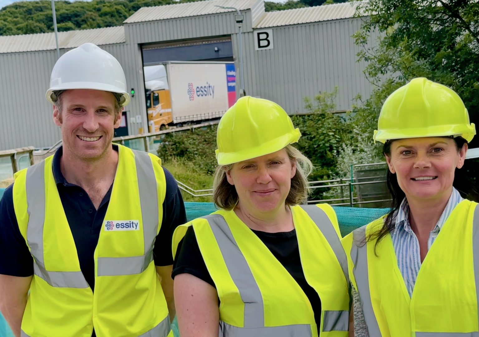 Essity Prudhoe Mill Welcomes Chair/Mayor Councillor Angie Scott for an ...